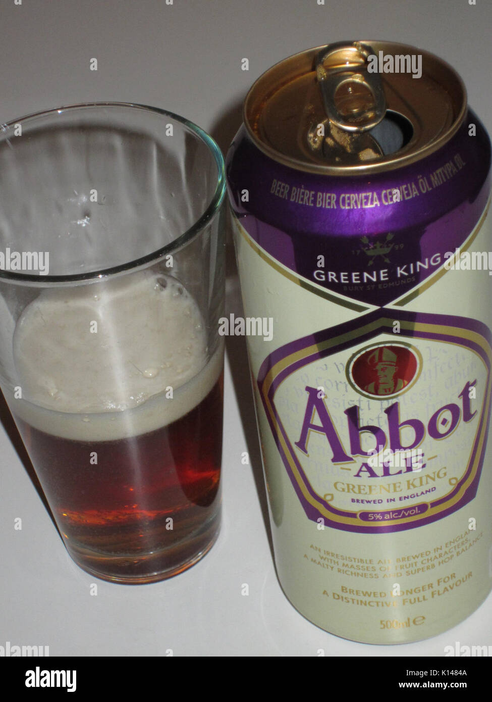 Abbot ale hi-res stock photography and images - Alamy