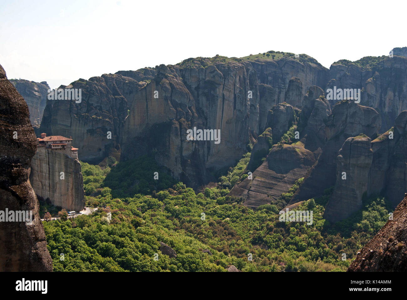Meteora unesco world heritage hi-res stock photography and images - Alamy