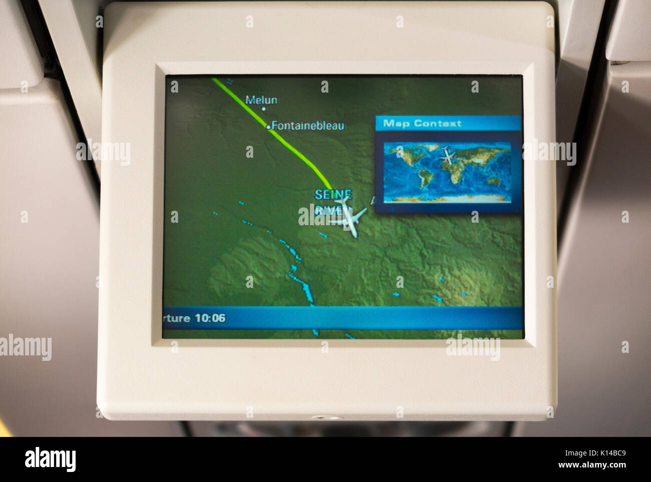 Flight route europe map hi-res stock photography and images - Alamy