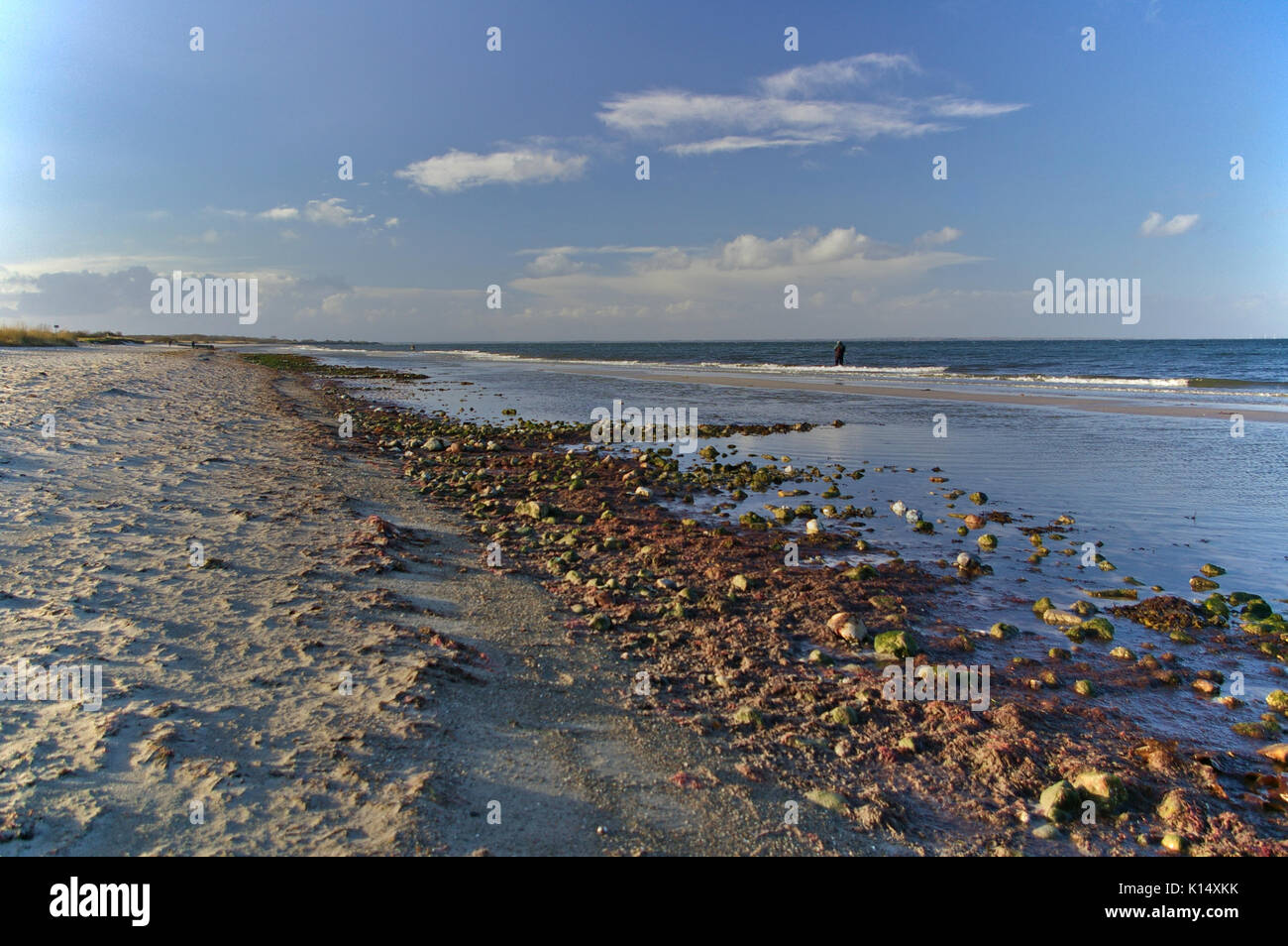 Beautiful scenery of seashore hi-res stock photography and images - Alamy
