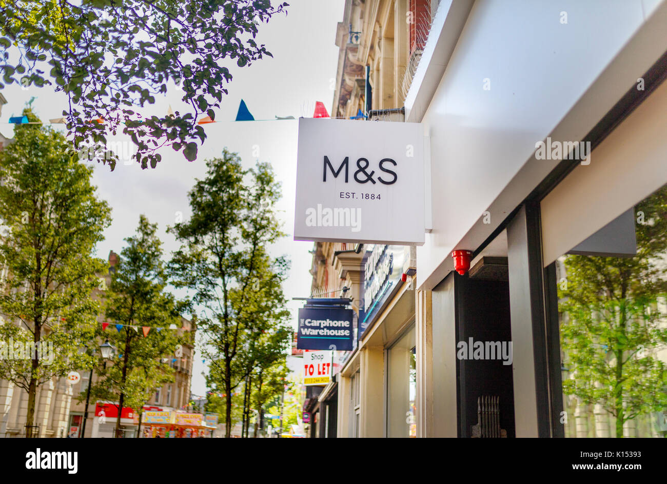 Doncaster high street hi-res stock photography and images - Alamy