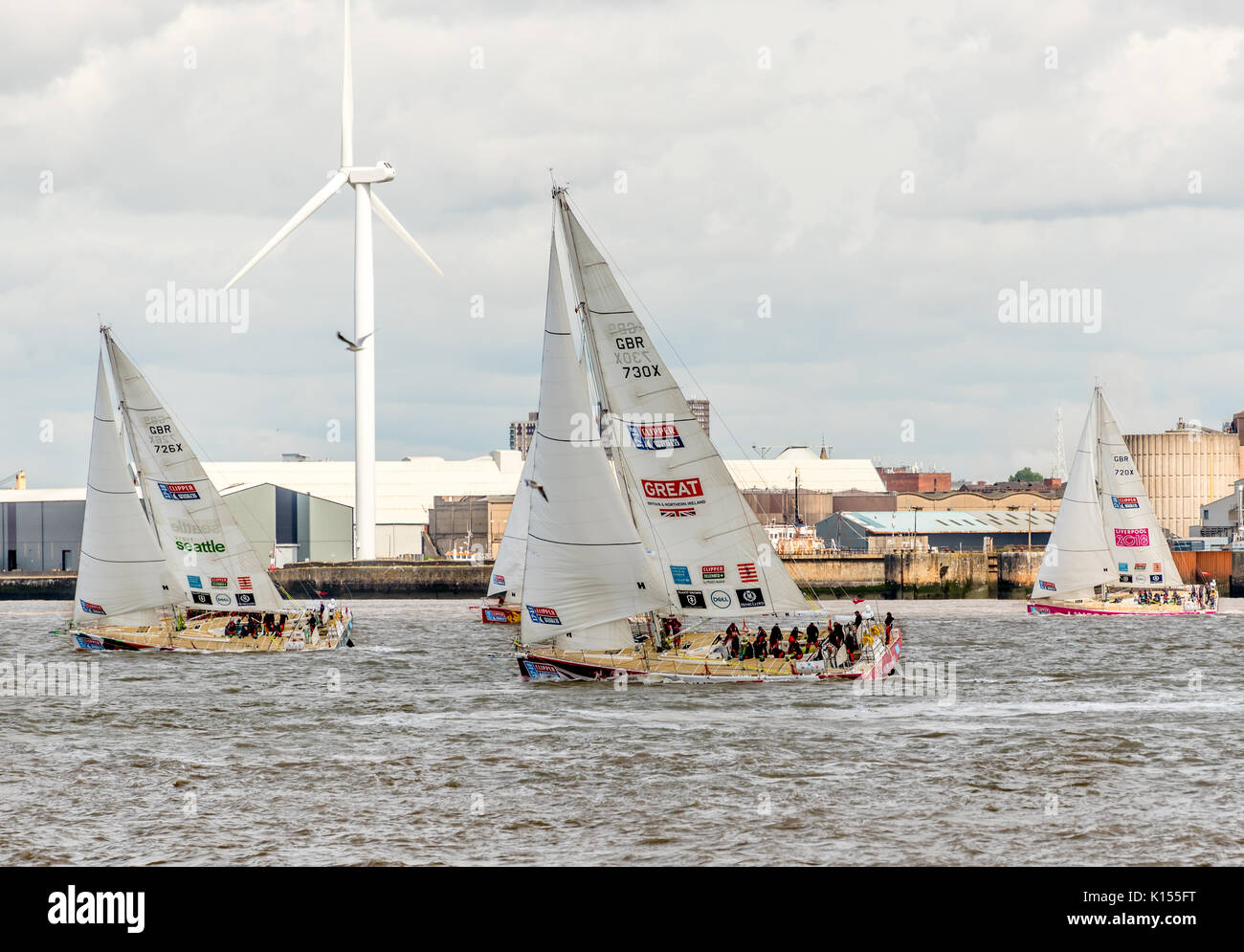 World start hi-res stock photography and images - Alamy