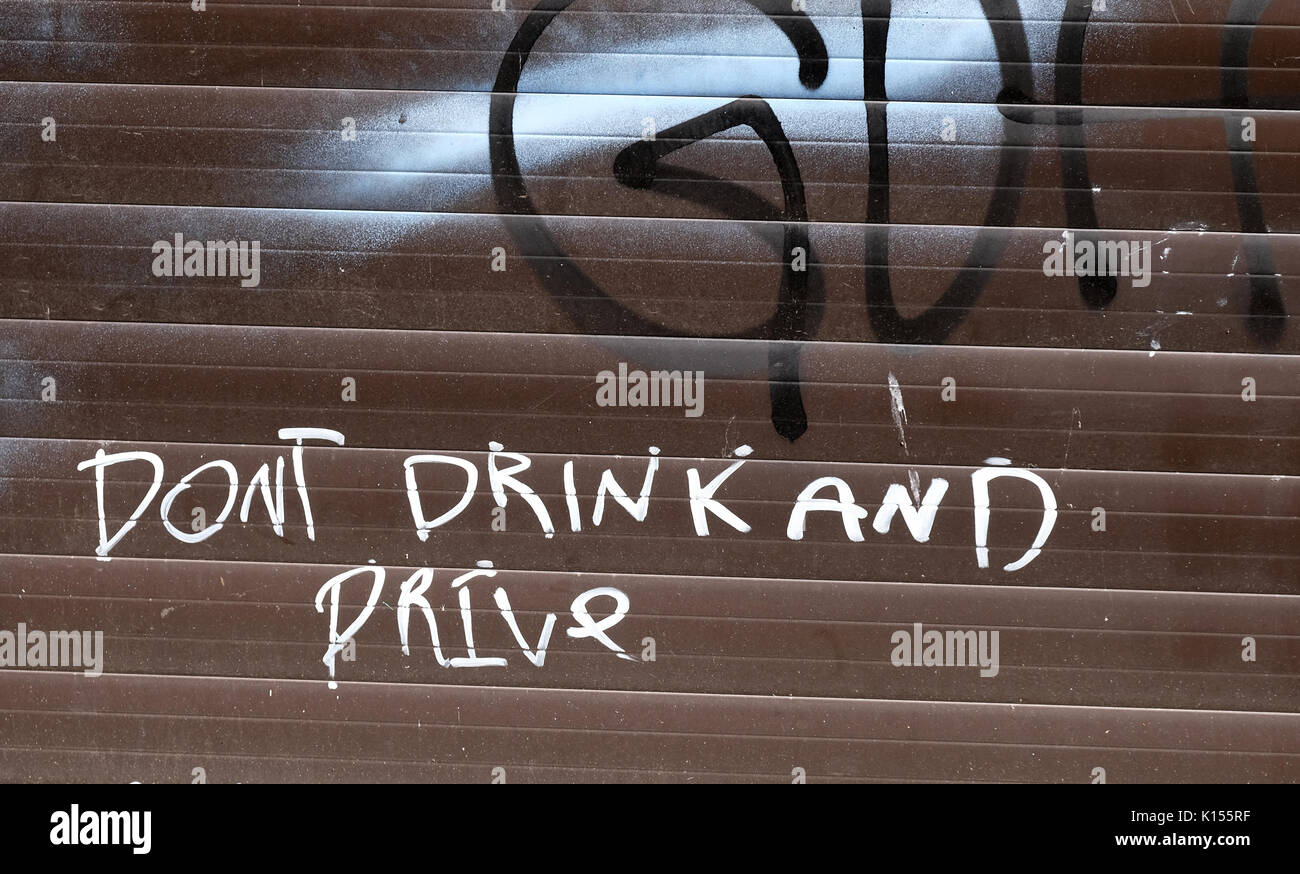 Graffiti cardiff hi-res stock photography and images - Alamy