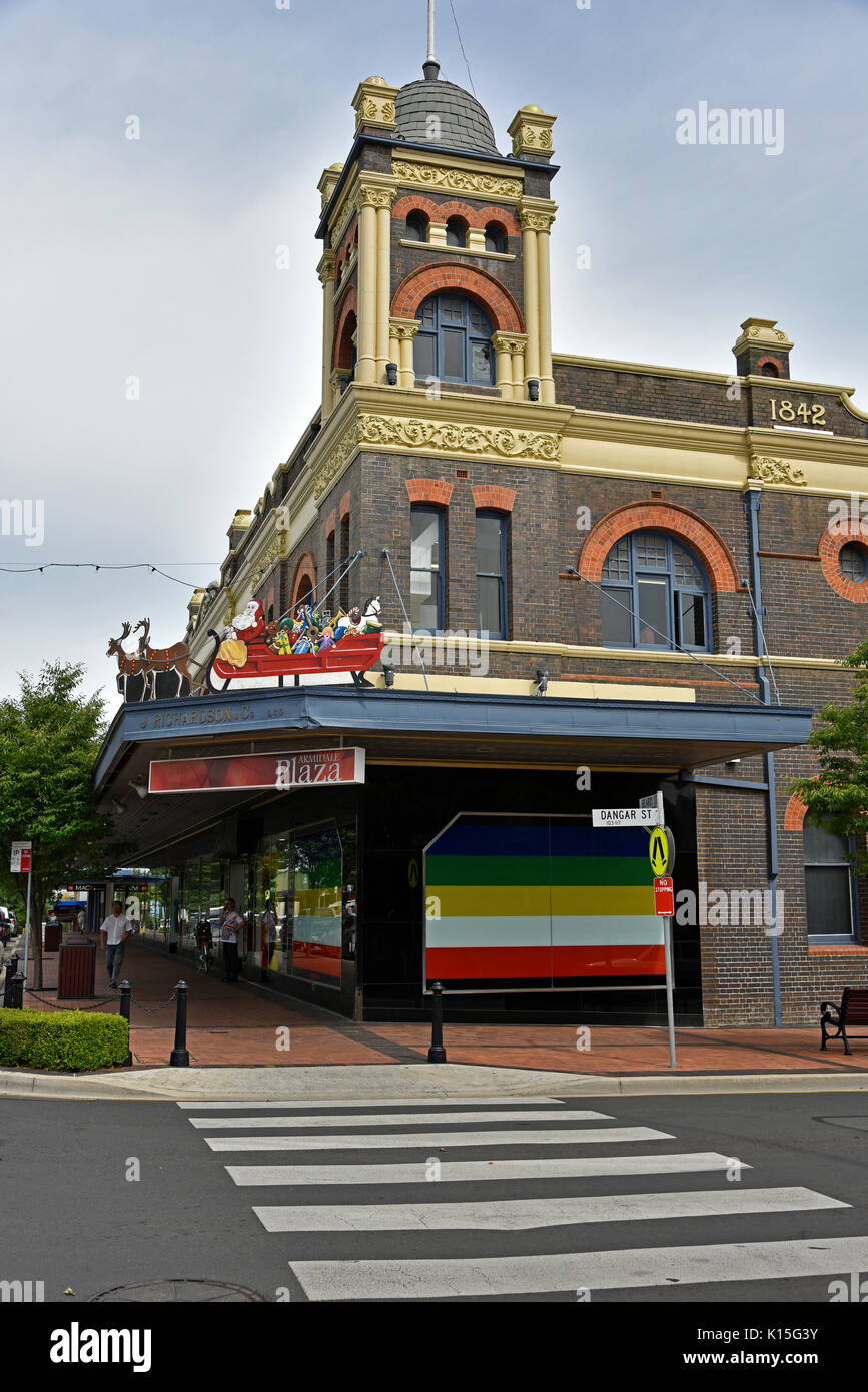 Armidale plaza hi-res stock photography and images - Alamy