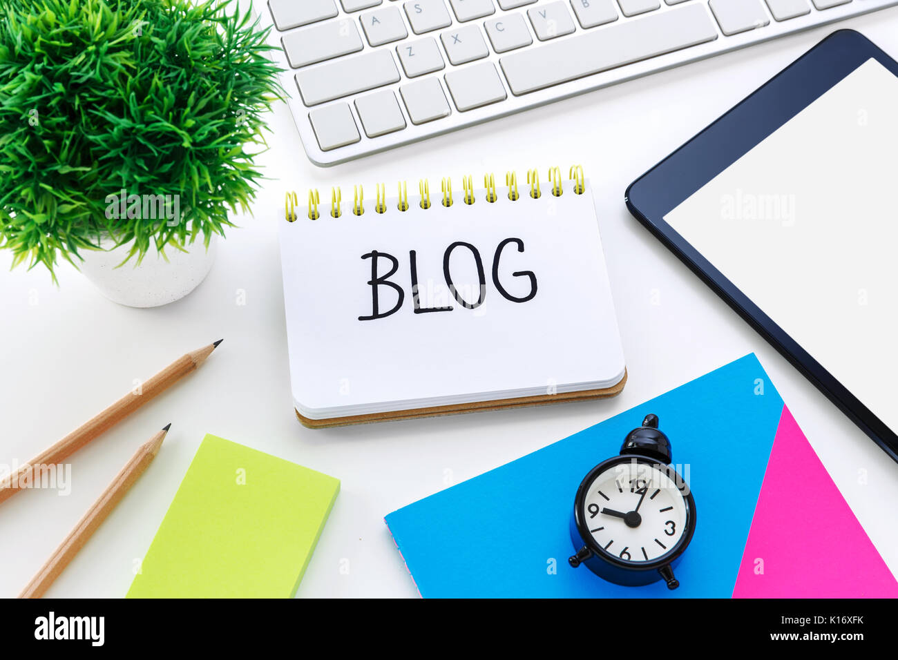 Network notepad hi-res stock photography and images - Alamy