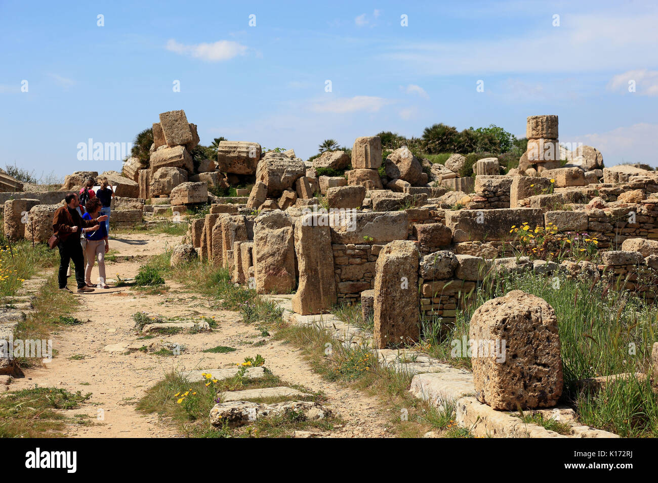 Sicily, Selinunte, Ital. Selinunte, in the archaeological excavation ...