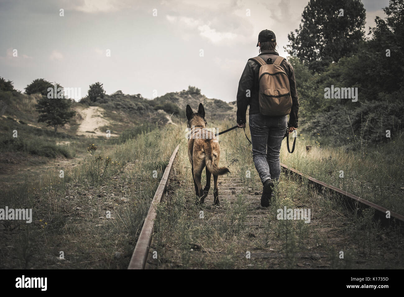 Apocalyptic desert hi-res stock photography and images - Alamy