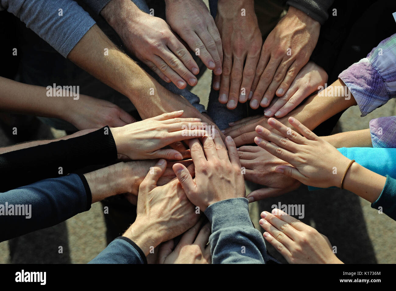Colour diversity hands hi-res stock photography and images - Alamy