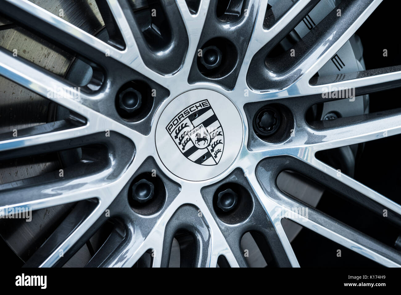 F1 logo british grand prix hi-res stock photography and images - Alamy