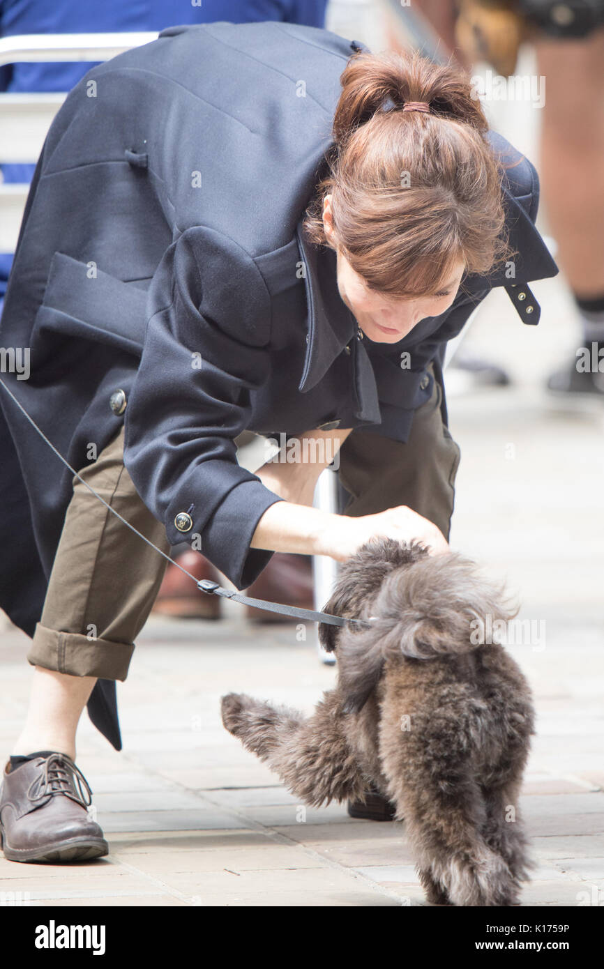 Anna Friel spotted playing with dog whilst on site for the filming of ...