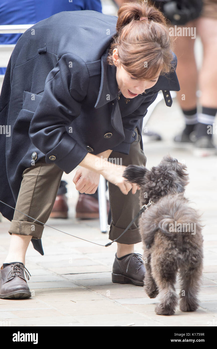 Anna Friel spotted playing with dog whilst on site for the filming of ...