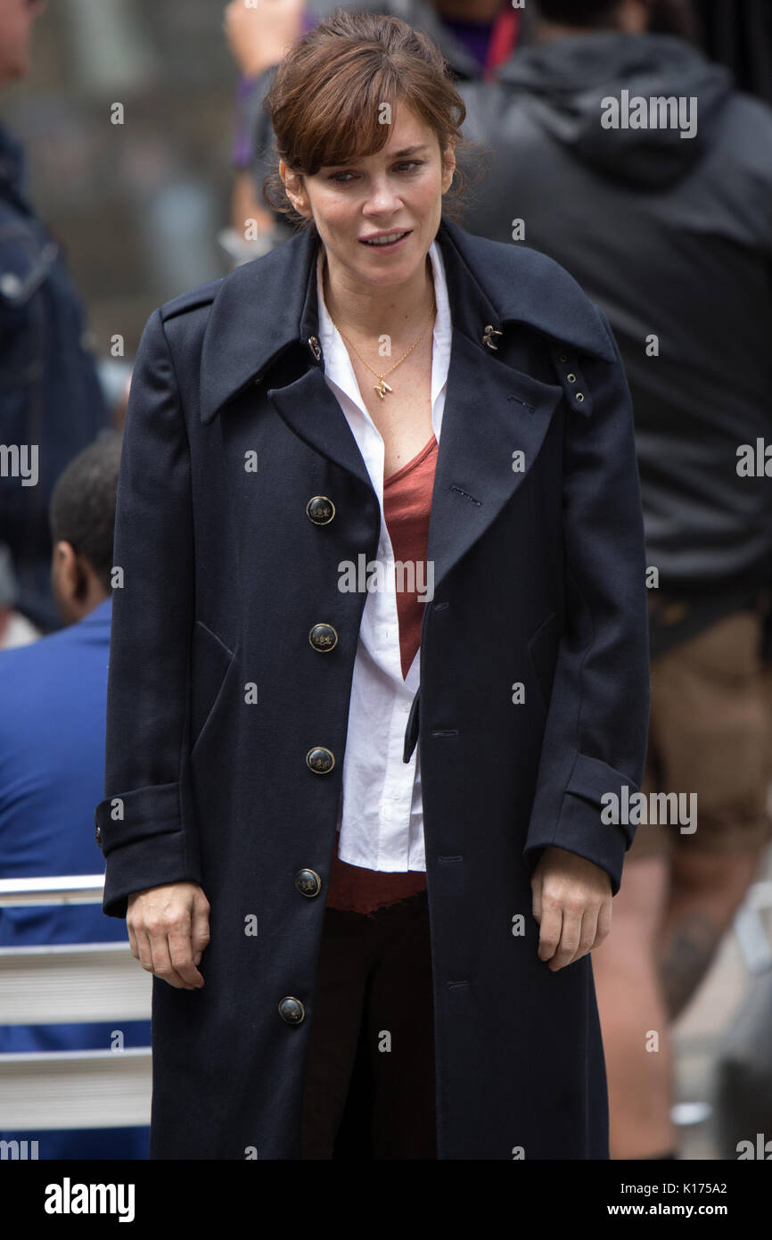 Anna Friel spotted playing with dog whilst on site for the filming of ...
