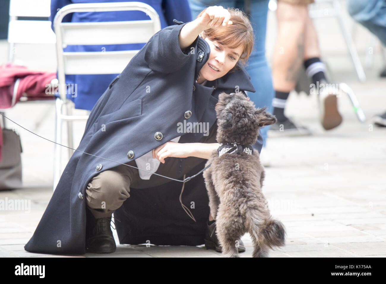 Anna Friel spotted playing with dog whilst on site for the filming of ...