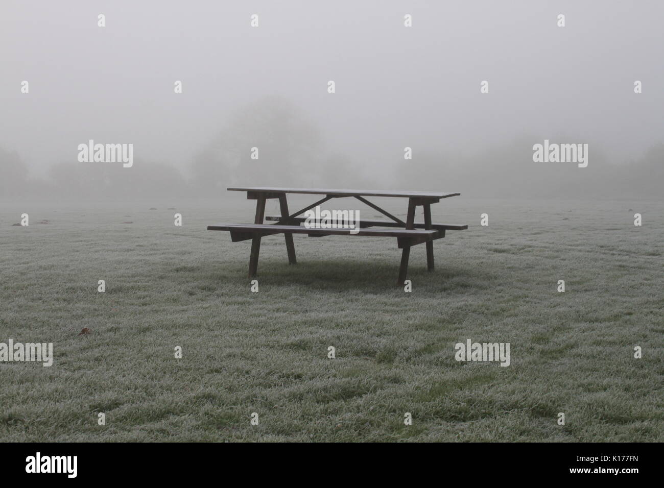 Ice texture chair hi-res stock photography and images - Alamy