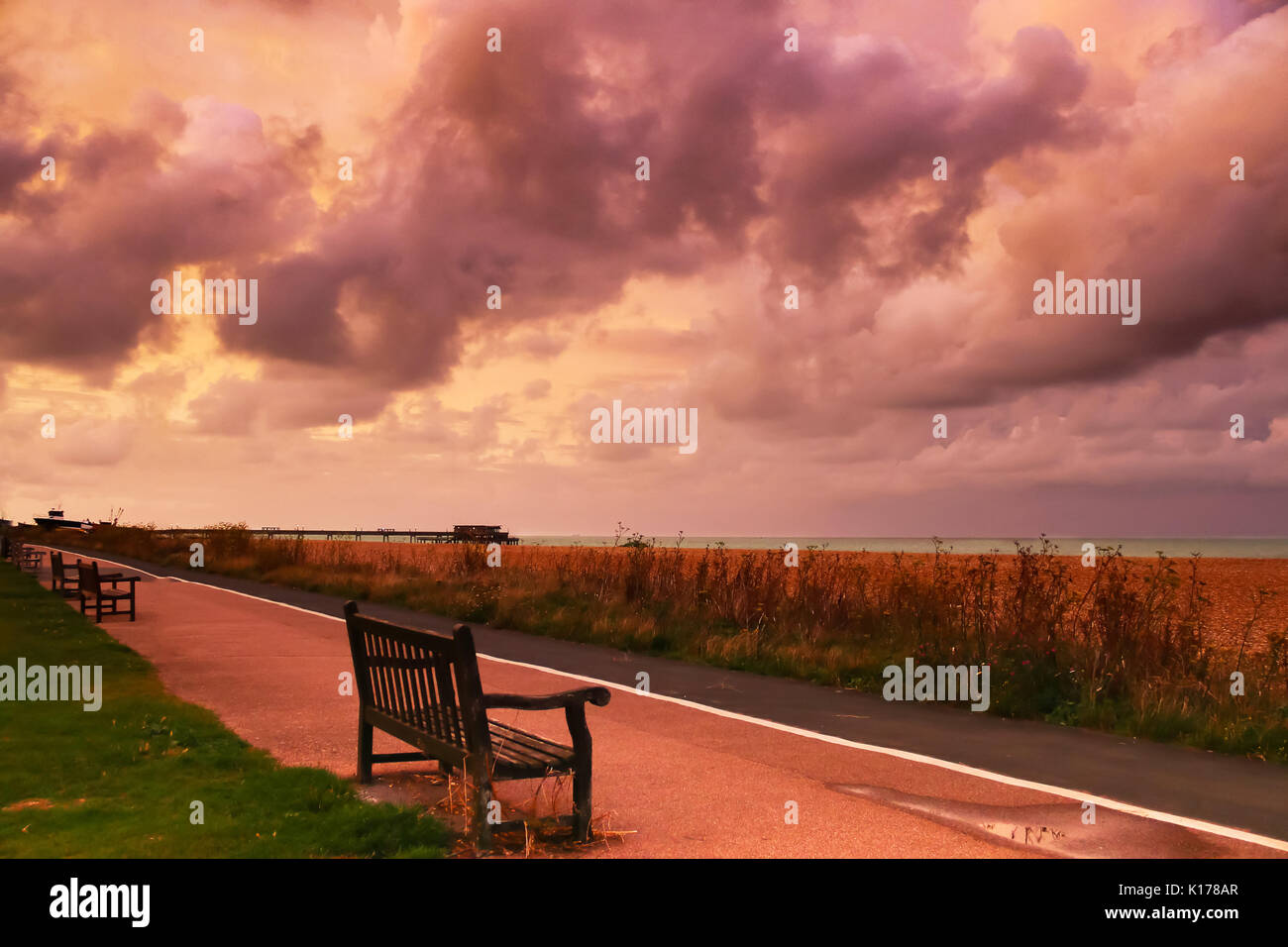 Deal walmer kent uk seafront hi-res stock photography and images - Alamy