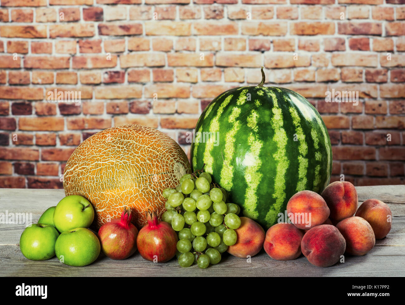 Mix of fruits and vegetables hi-res stock photography and images - Alamy