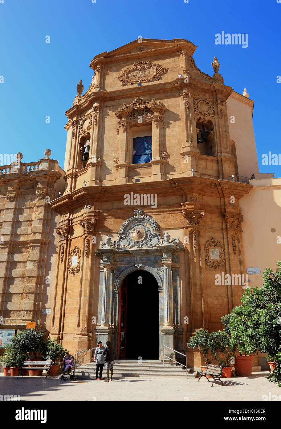 Churches in marsala sicily hi-res stock photography and images - Alamy