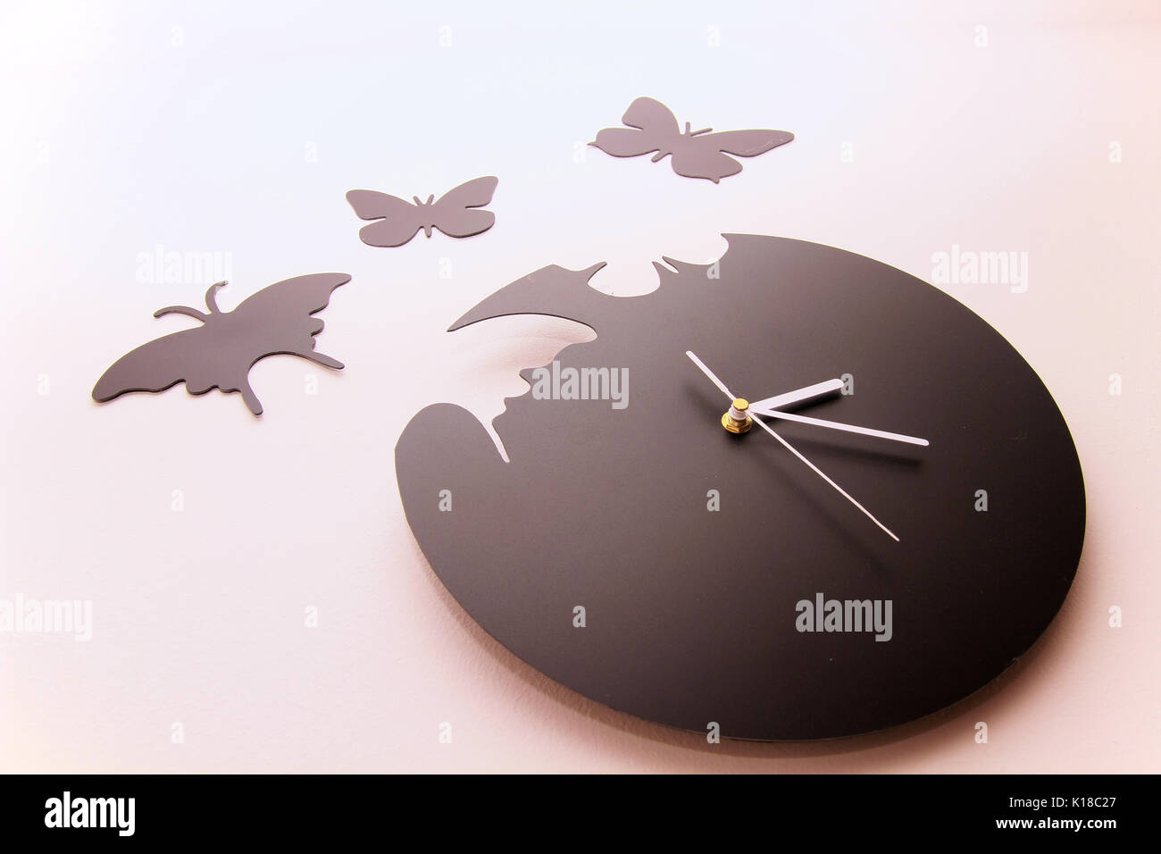 Time flying alarm clock hi-res stock photography and images - Alamy