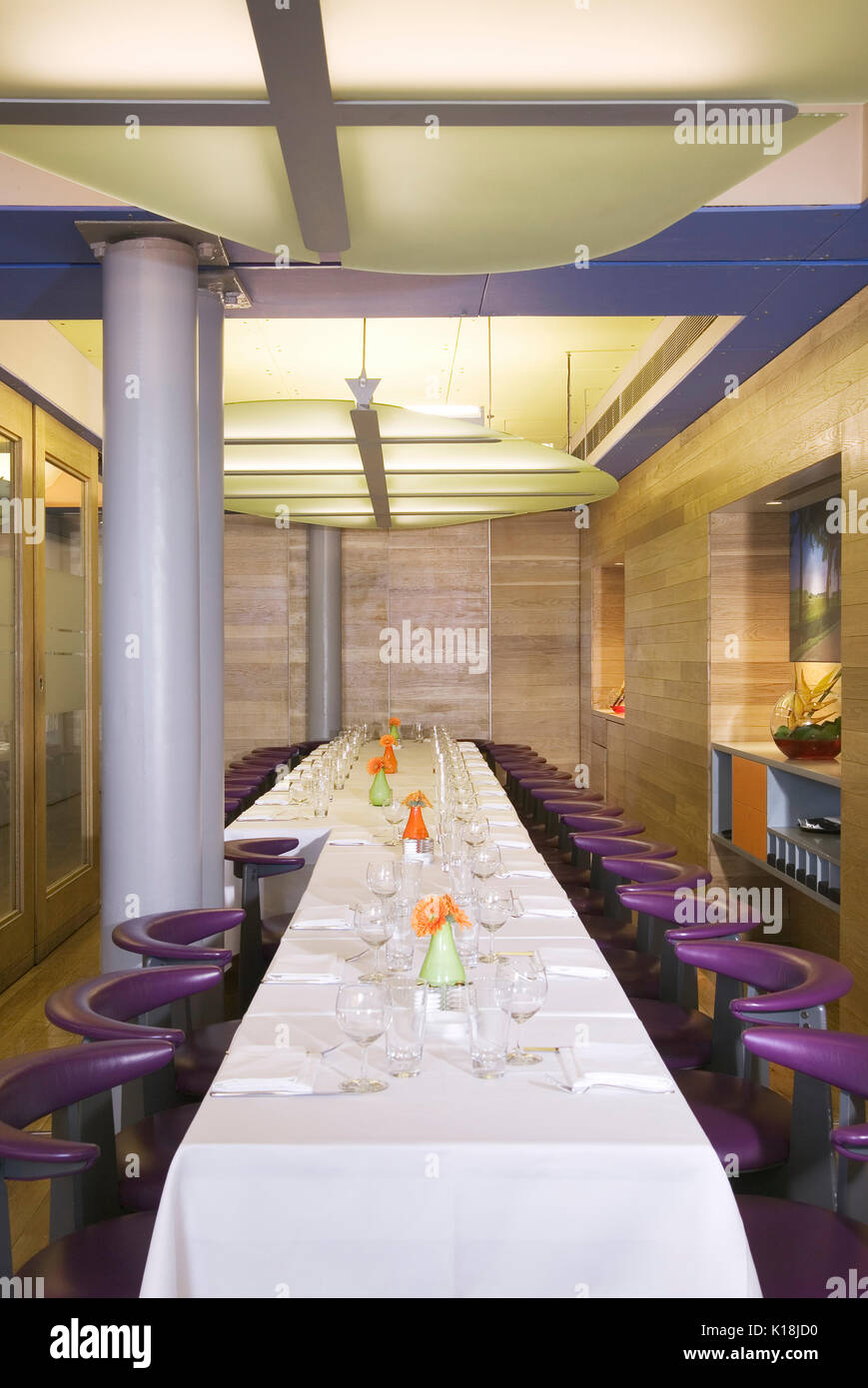 Private dining venue hi-res stock photography and images - Alamy