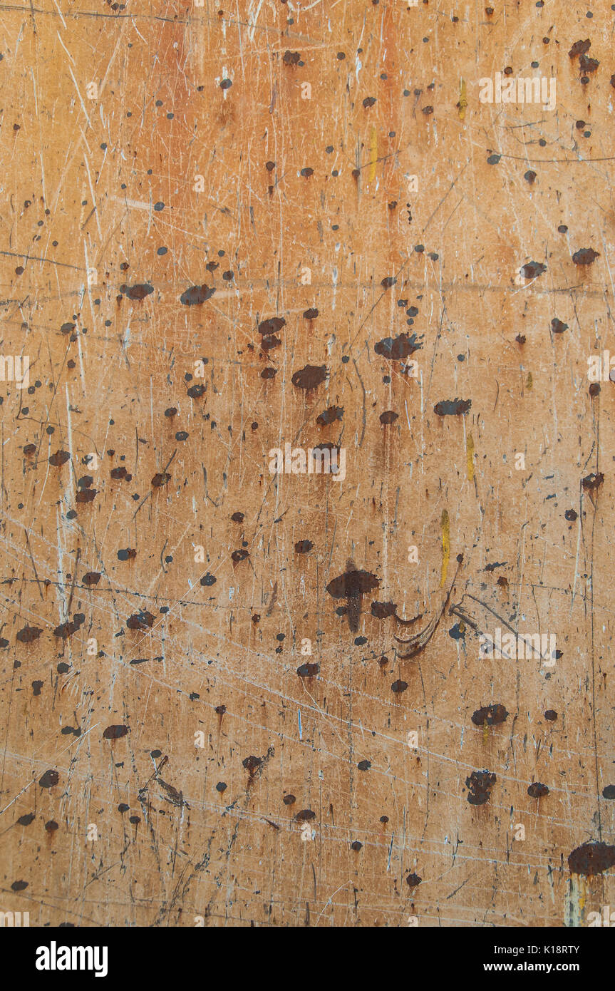 Rust at white painted metal Stock Photo - Alamy