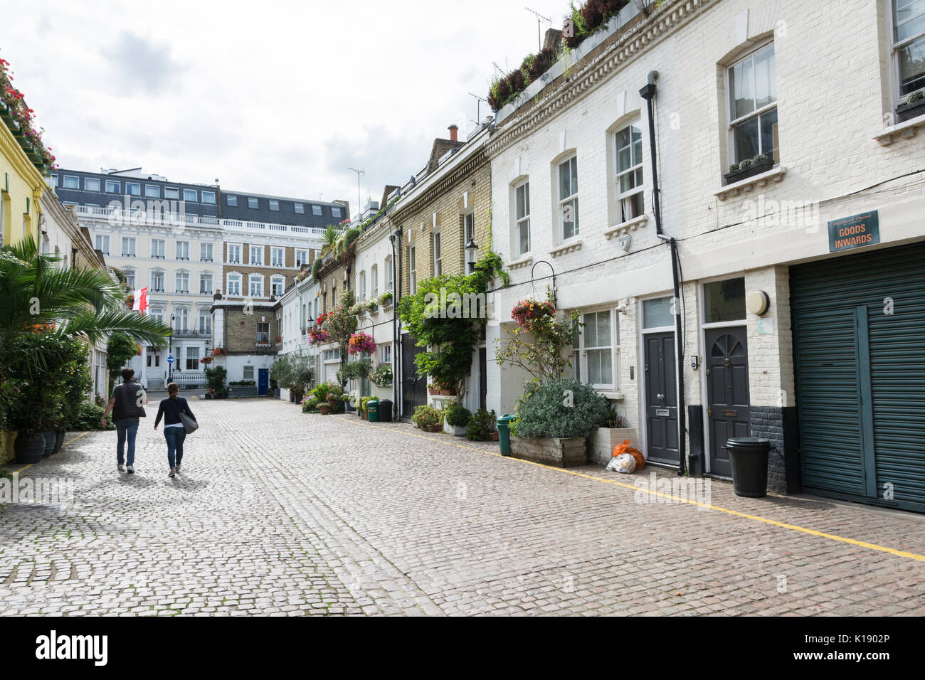 Quaint housing in Spear Mews in London's Earl's Court area, UK Stock ...