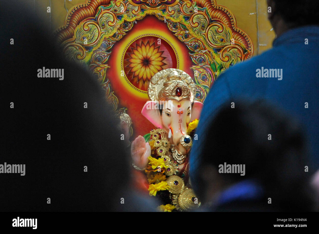 Slough hindu temple hi-res stock photography and images - Alamy