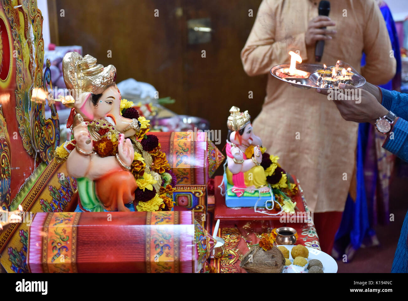Slough, UK. 25th Aug, 2017. Devotees take part in The Ganpati Festival ...