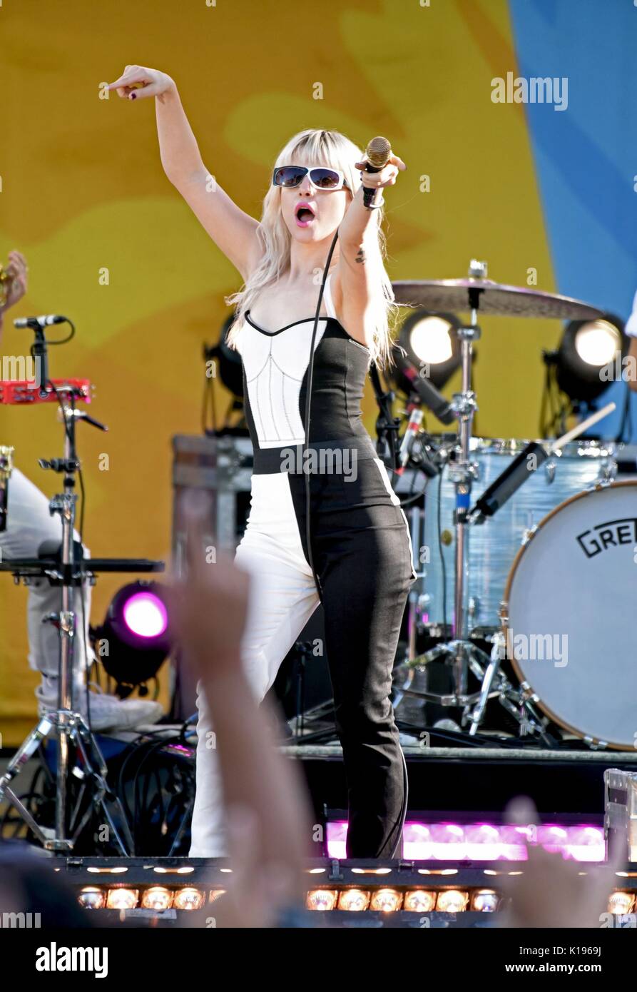 Hayley Williams on stage for Good Morning America (GMA) Summer Concert ...