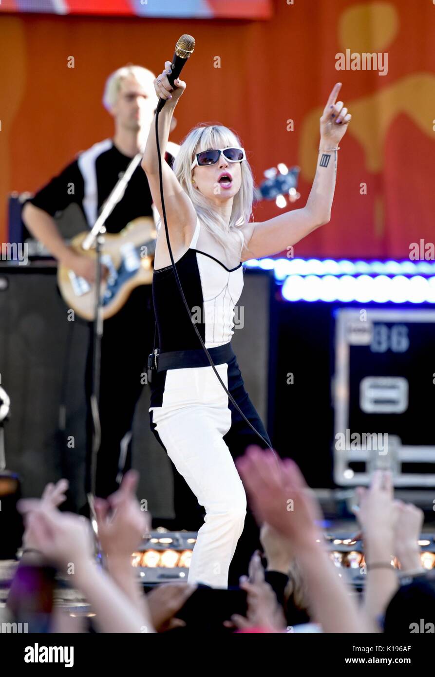 Hayley Williams on stage for Good Morning America (GMA) Summer Concert ...