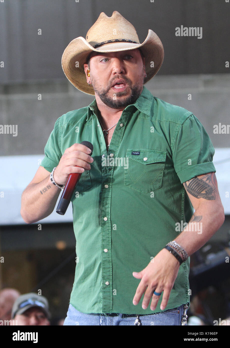 Jason aldeen hi-res stock photography and images - Alamy