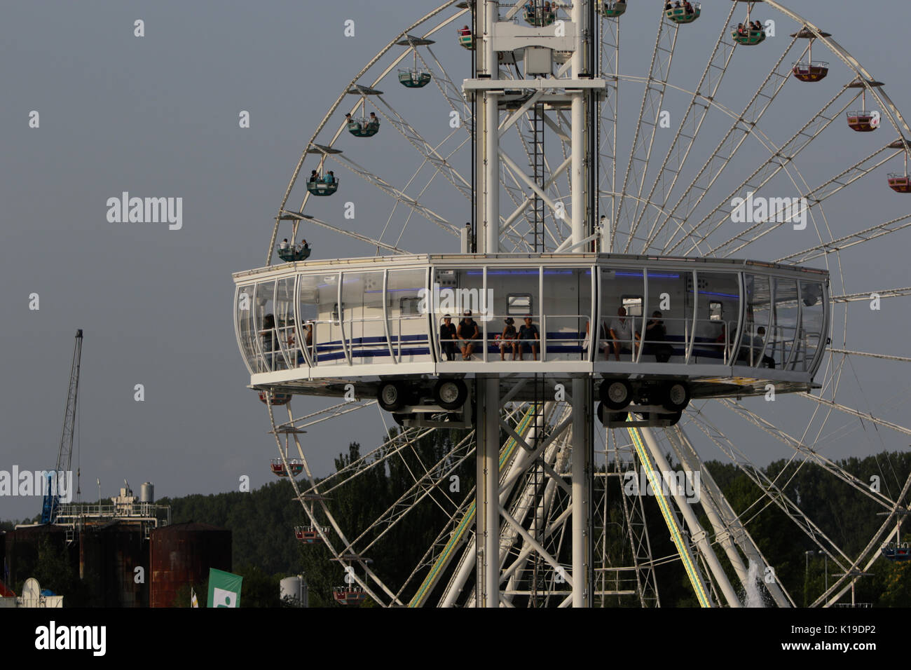 Worlds largest observation wheel hi-res stock photography and images ...