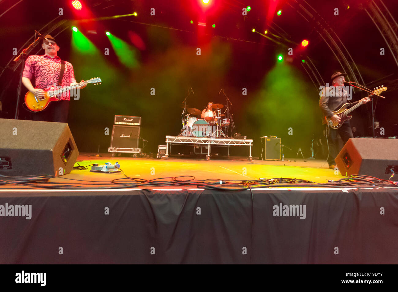 Punk 1977 hi-res stock photography and images - Alamy