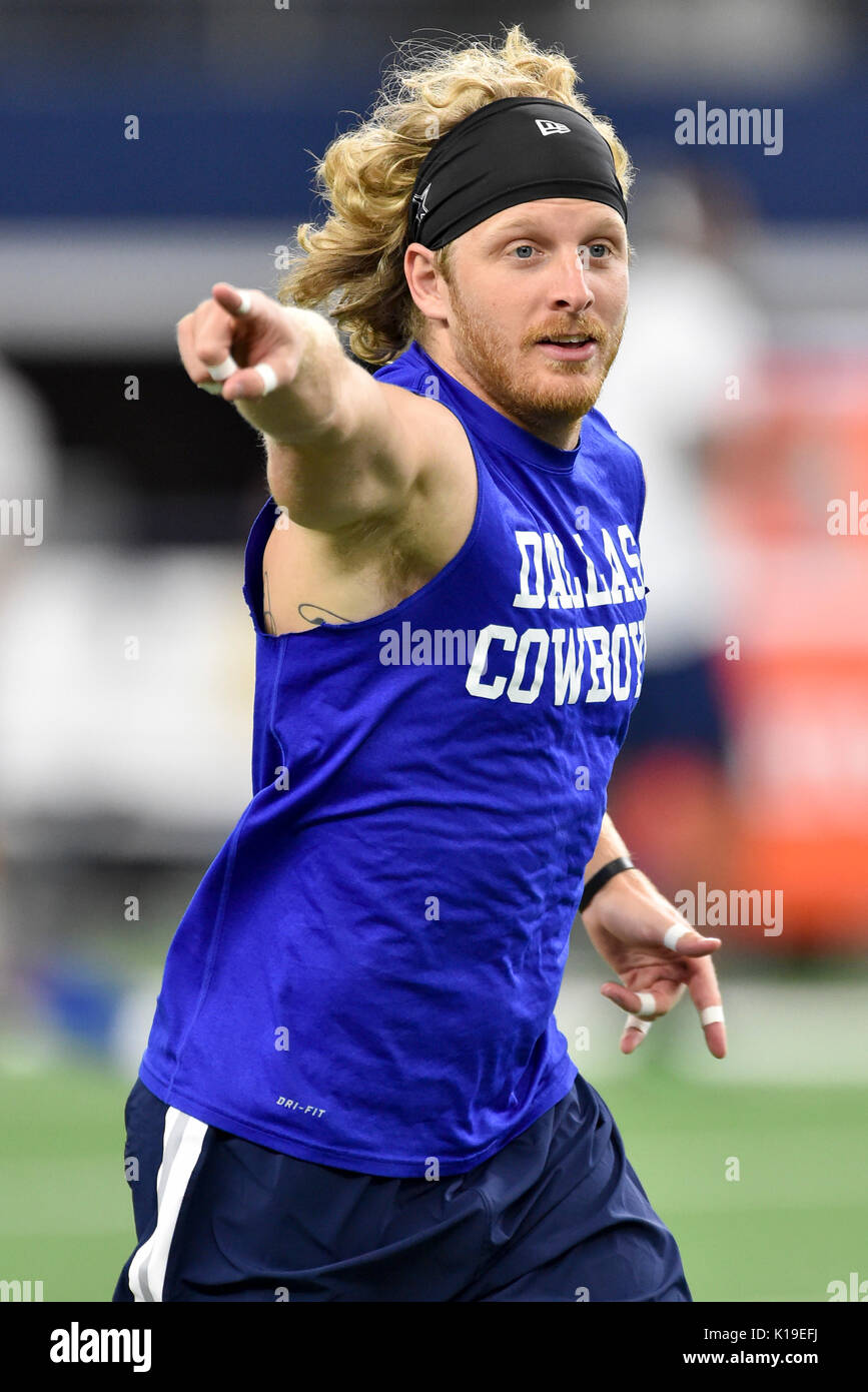 August 26, 2017: Dallas Cowboys wide receiver Cole Beasley (11) warms ...