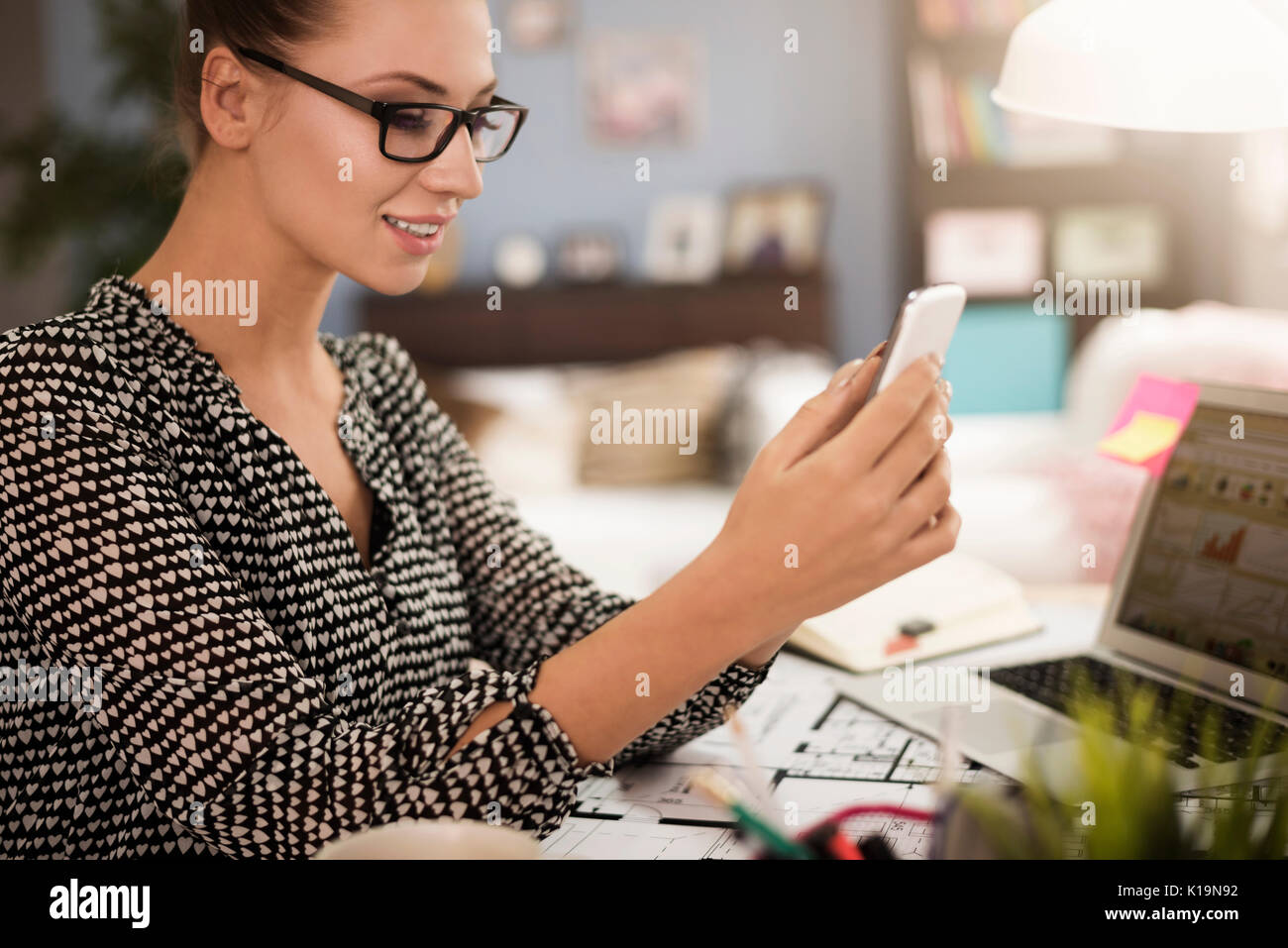 Important message must be sent quickly Stock Photo - Alamy