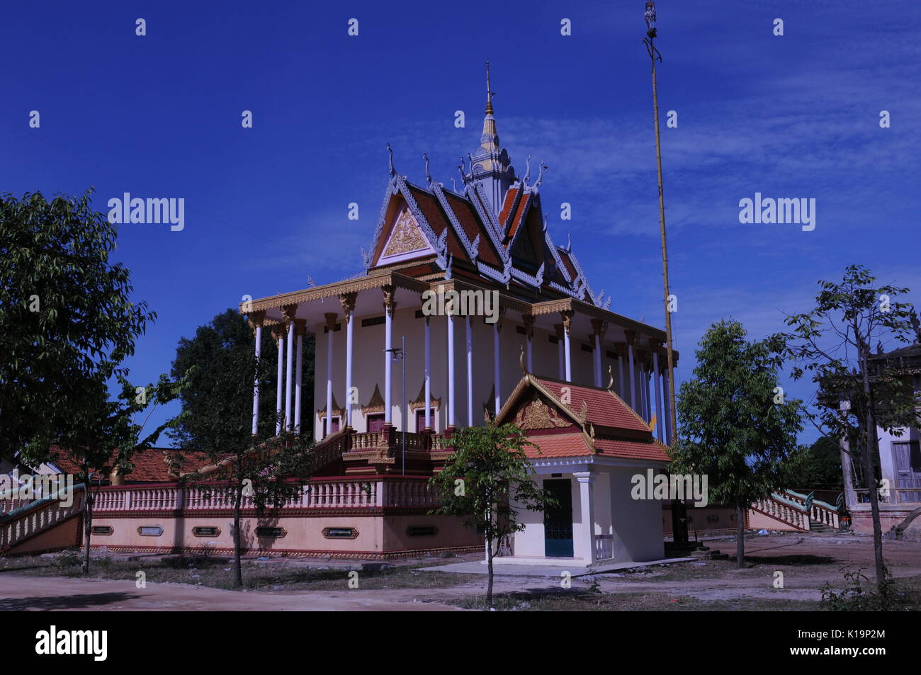 Kampong chhnang temple hi-res stock photography and images - Alamy