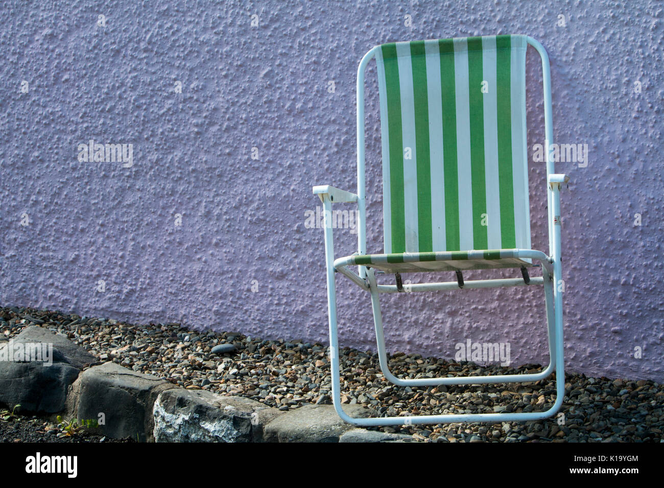 Collapsible chair hi-res stock photography and images - Alamy