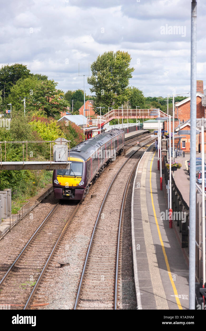 Oakham railway station hi-res stock photography and images - Alamy