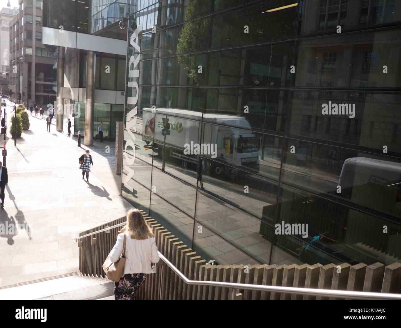 Nomura london hi-res stock photography and images - Alamy