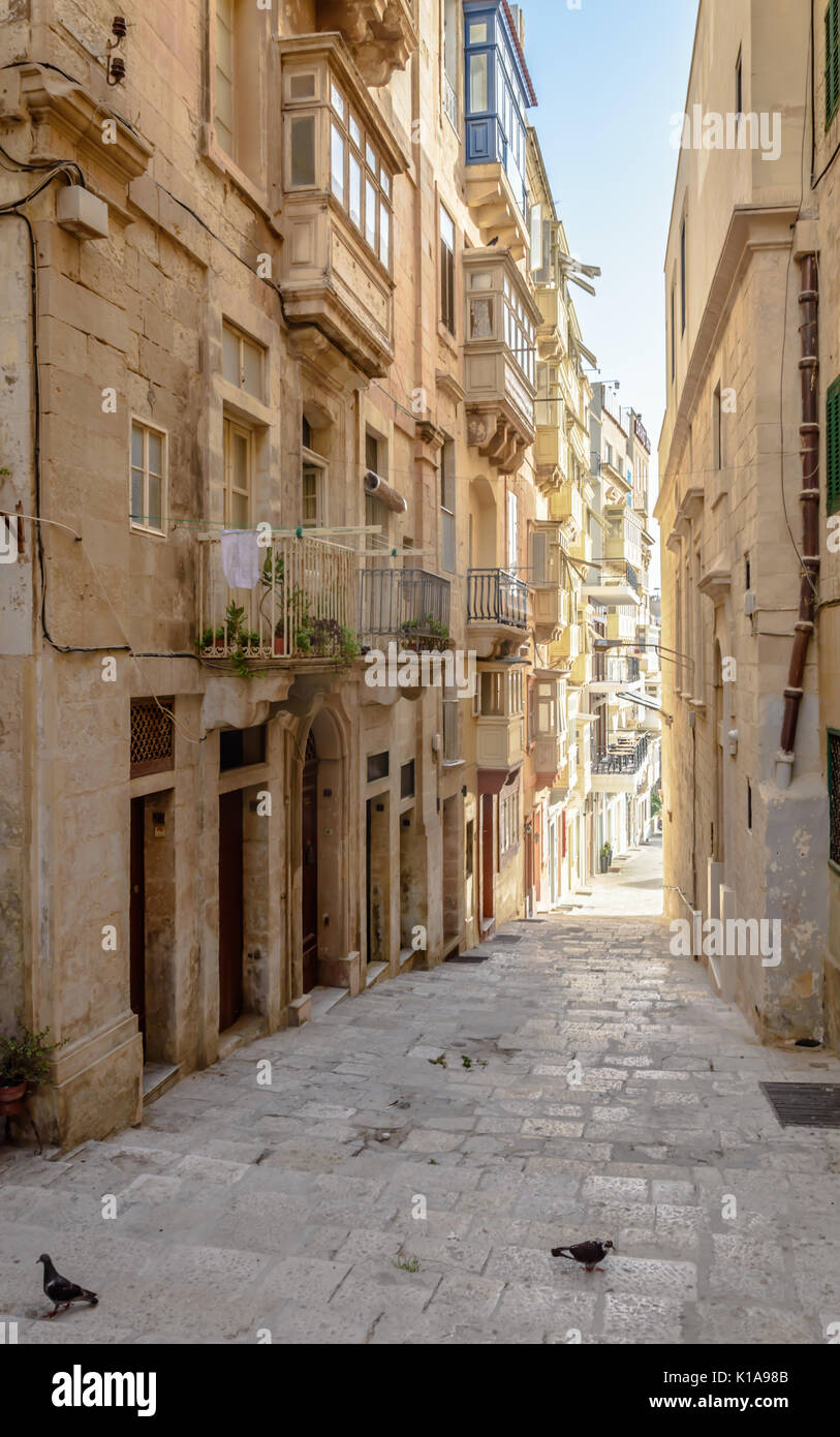Backstreet architecture hi-res stock photography and images - Alamy