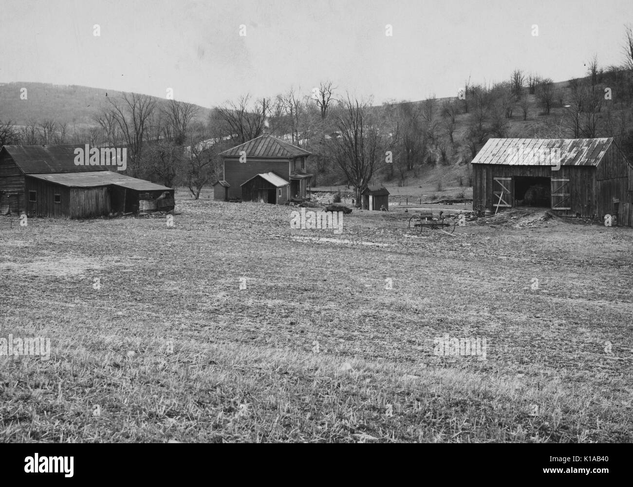 Land slump hi-res stock photography and images - Alamy