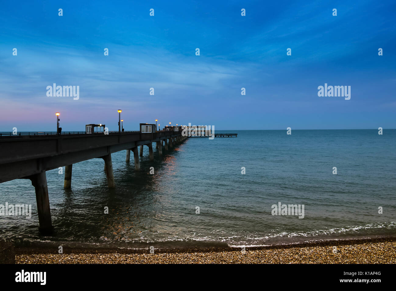 Deal kent beach sunset hi-res stock photography and images - Alamy