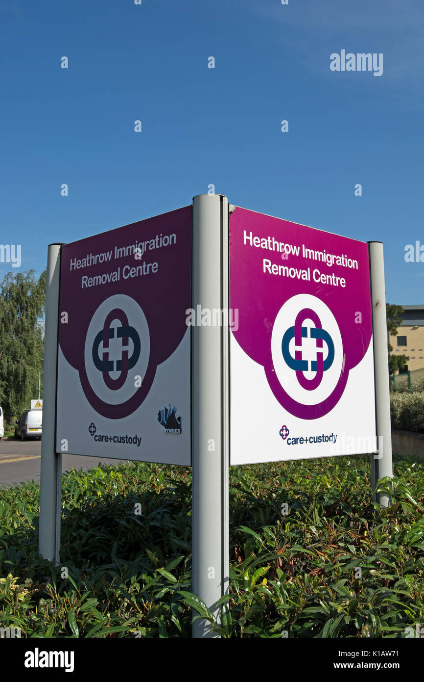 Immigration removal centre hi-res stock photography and images - Alamy