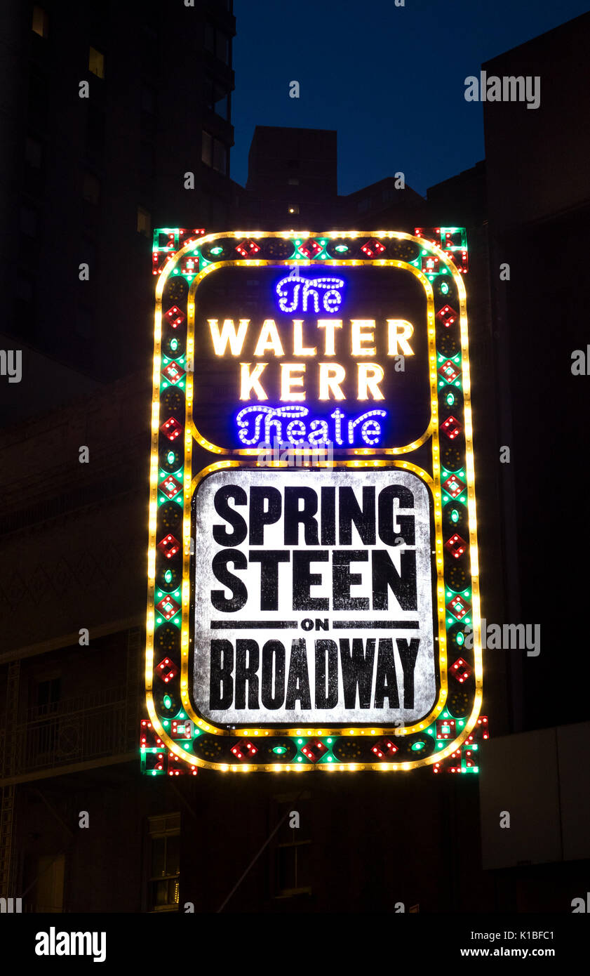 Bruce springsteen new york city hi-res stock photography and images - Alamy