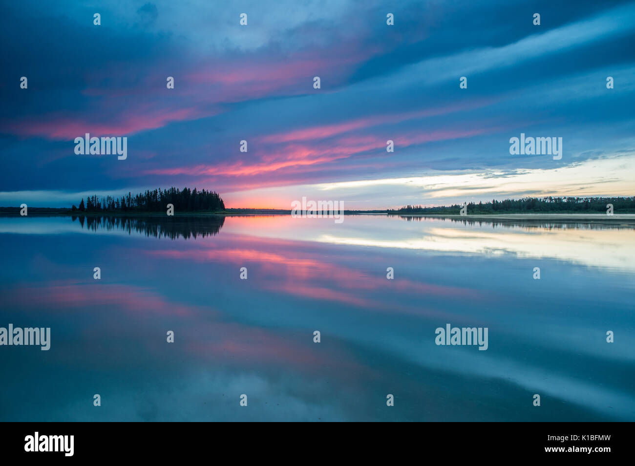 Sunset in Elk Island National Park, Alberta, Canada Stock Photo - Alamy