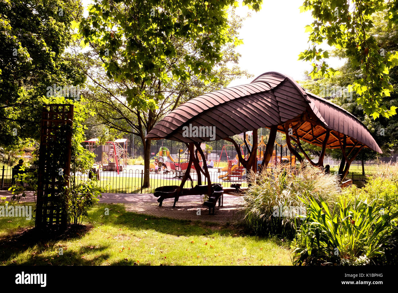 Archbishop's park lambeth hi-res stock photography and images - Alamy