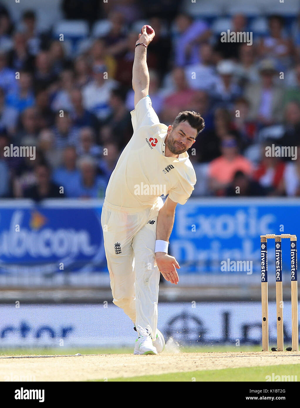 James anderson cricket 2017 hi-res stock photography and images - Alamy