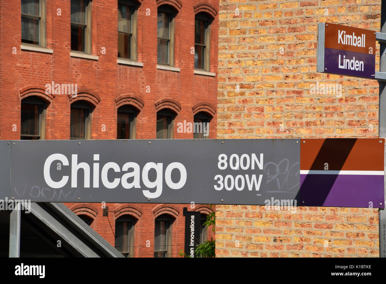 Chicago Sign High Resolution Stock Photography and Images - Alamy