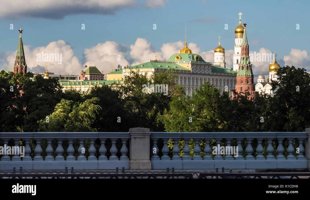 Kremlin tour guide hi-res stock photography and images - Alamy