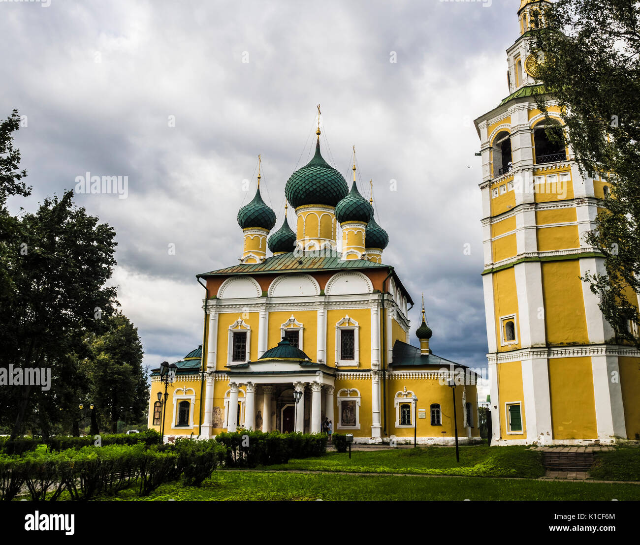 Spaso preobrazhensky transfiguration cathedral hi-res stock photography ...