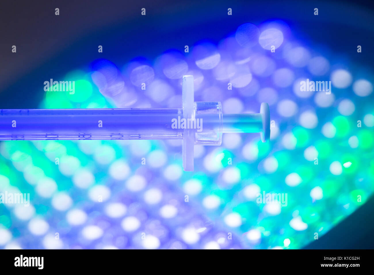 Medical needle injection for diabetic insulin and vaccine injections on ...